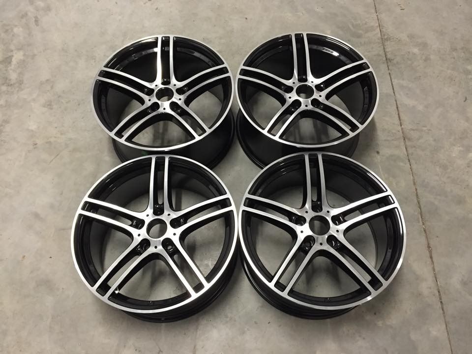 19" Staggered 313 Style Wheels - Gloss Black Machined - **£520 Delivered***