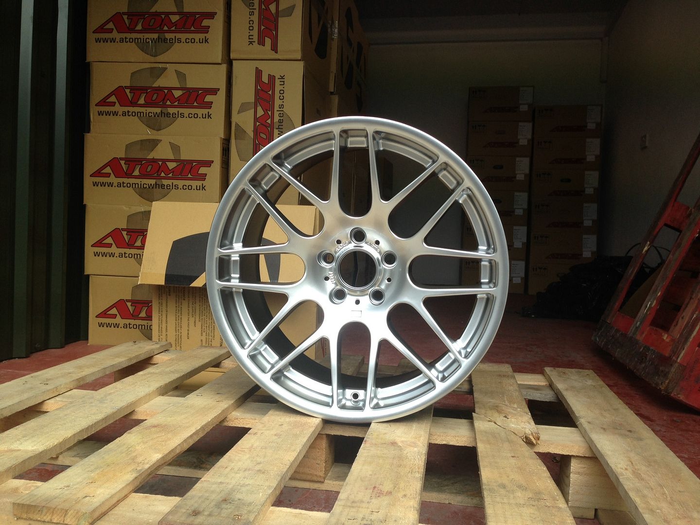 **19" Staggered ATOMIC CSL Style Wheels - Hyper Silver** | The M3cutters