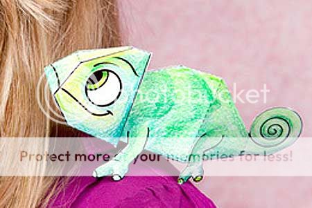 Disney Tangled - Pascal the Chameleon Papercraft
