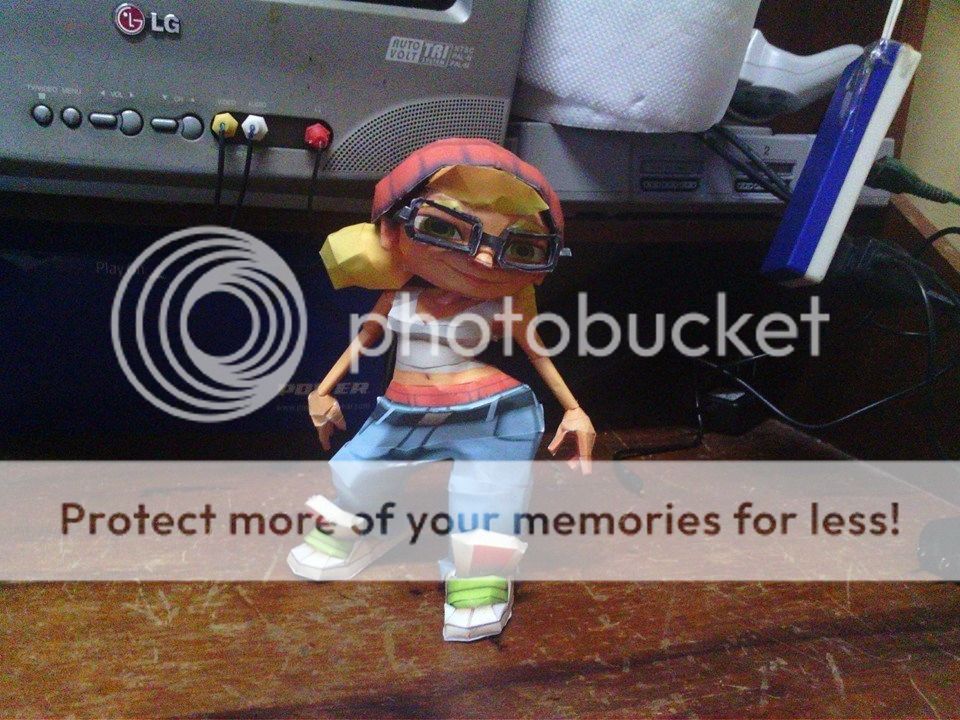 Subway Surfers Papercraft - Tricky